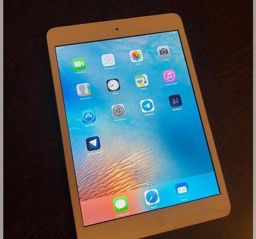 Планшет Apple iPad Mini