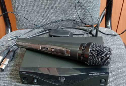 Продаю радиомикрофон AKG Perception Wireless SR45