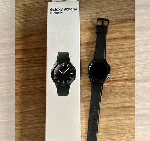 Смарт-часы Samsung Galaxy Watch4 Classic LTE 46mm