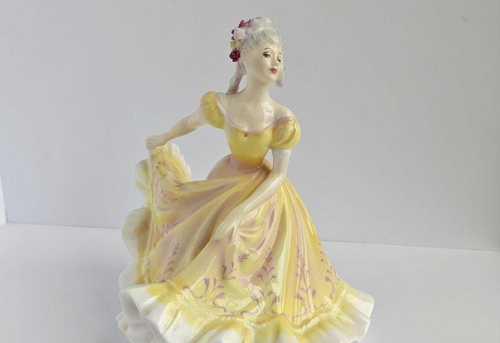 Статуэтка фарфоровая Ninette от Royal Doulton