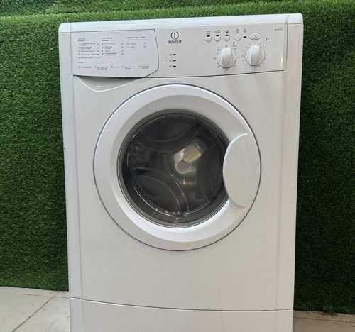 Стиральная машина бу автомат Indesit wiun102 Гаран