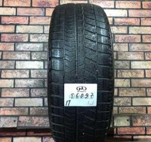 Bridgestone Blizzak VRX 215/60 R16