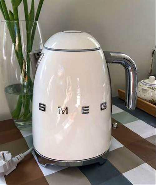 Чайник smeg белый в идеальном состоянии