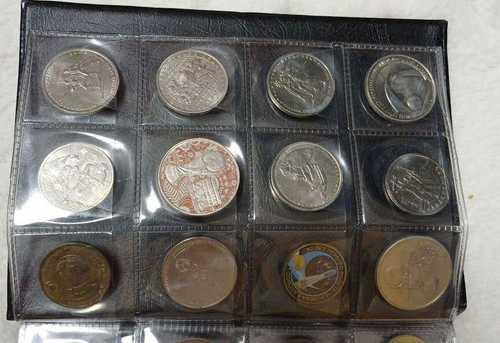Большая коллекция разных монет