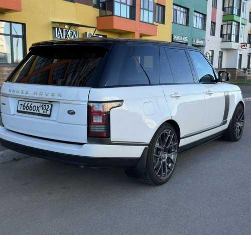 Колеса 275/40 r22 летние на Range Rover L405