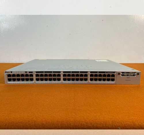 Коммутатор Cisco WS-C3850R-48T-L 48х1 Гбит/с