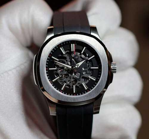 Кастом Nautilus Skeleton Redline (Seiko NH72)