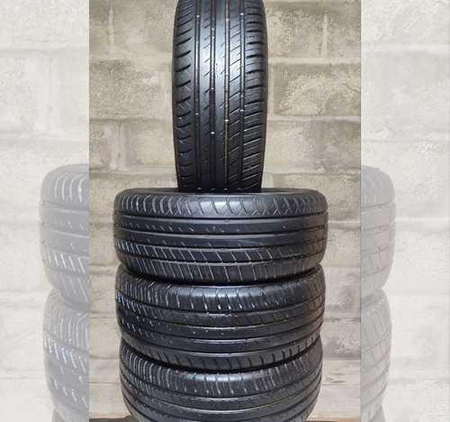 Viatti Strada Asimmetrico 215/55 R17