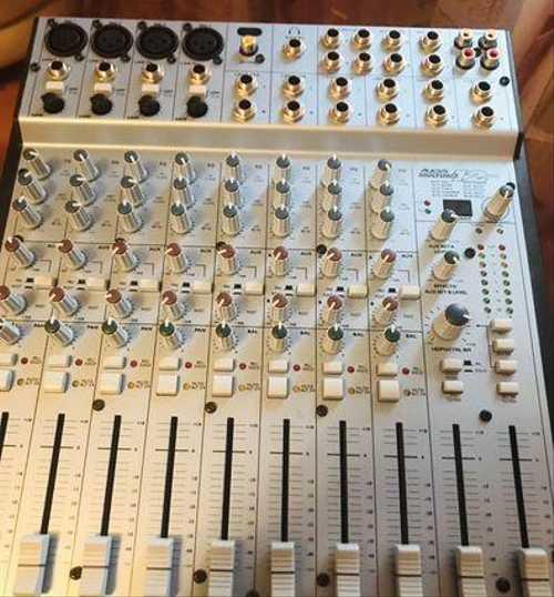 Микшер Alesis Multimix 12 USB