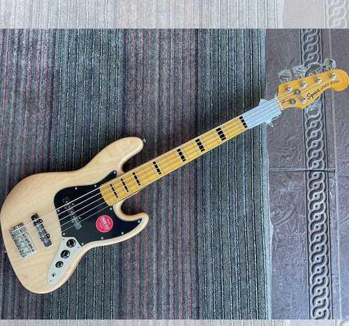 Fender Squier Classic Vibe '70s Jazz Bass V