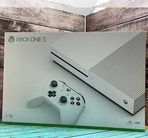 Игровая приставка Microsoft Xbox One S 1000 гб HDD