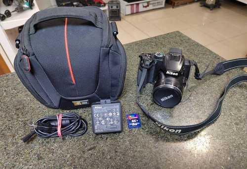 Цифровая камера Nikon P500
