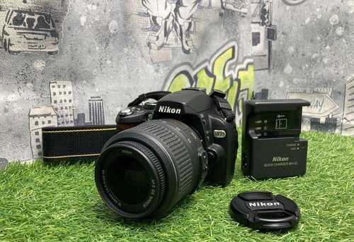 Nikon D60 Kit 18-55mm VR 3.500 кадров