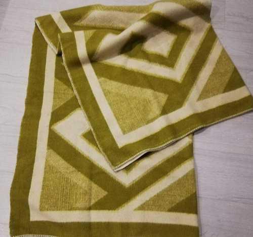 Одеяло из натуральной шерсти 142*200 см