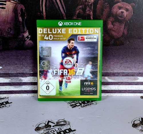 Диск на Xbox one FIFA 16