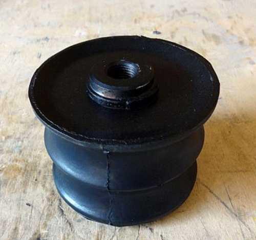 Подушка кпп F3000 shaanxi (DZ9114590125)
