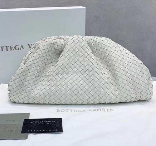 Bottega Veneta клатч