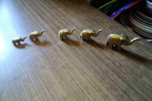 Сувенирные слоны