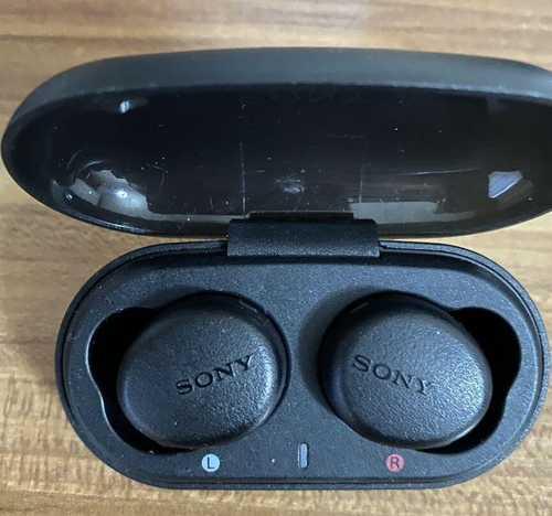 Наушники sony wf xb700