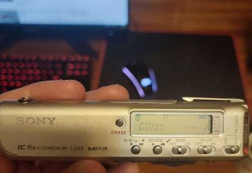 Диктофон Sony ICD-SX25