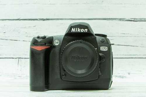 Фотоаппарат Nikon D70 body бу
