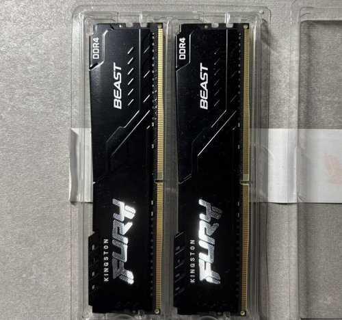 Оперативная память Kingston HyperX Fury RGB 2x16Gb