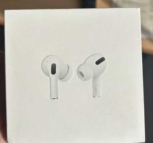 Apple AirPods Pro (2nd generation) MagSafe