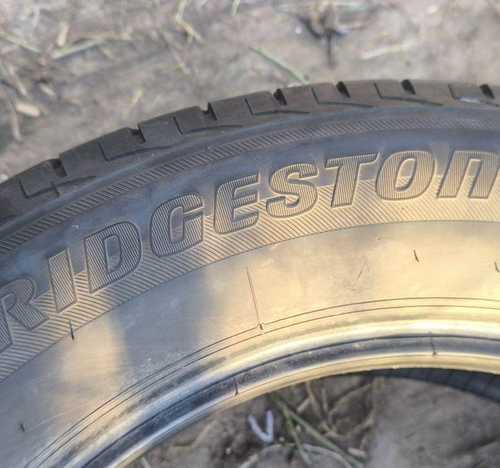 Bridgestone Luft RV II 205/60 R16 92H