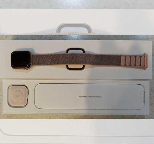 Часы apple watch series 4 (40 mm)