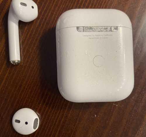 Беспроводные наушники apple airpods на запчасти