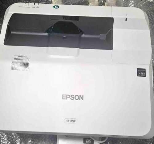 Профессиональный проектор epson