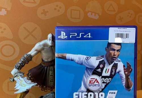 PS4 FIFA 19 (русская версия) б/у