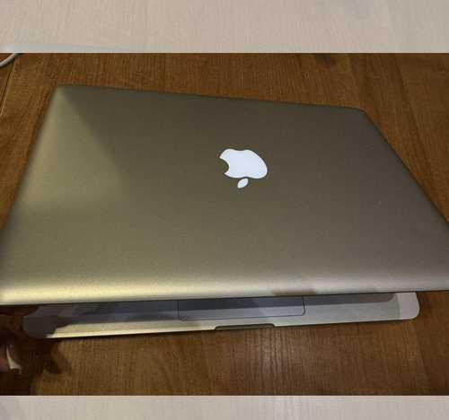 Apple macbook pro 13