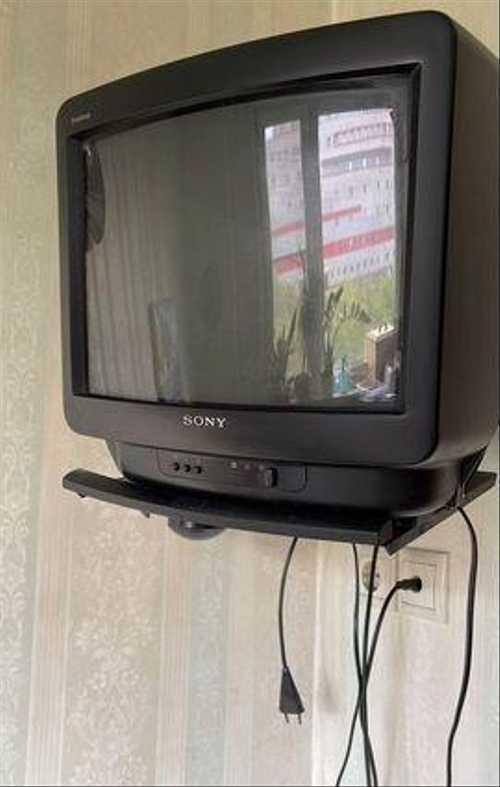 Телевизор sony 1400 с пультом и кронштейном