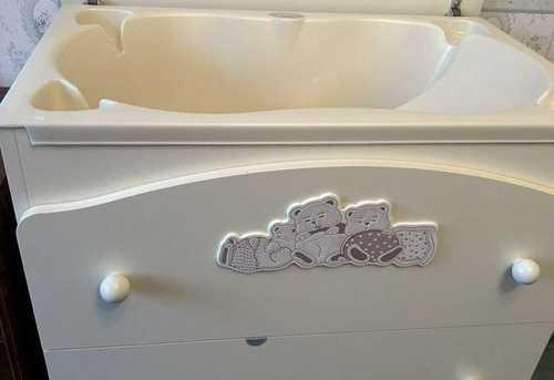 Детская кроватка с комодом итал.фирмы Erbesi