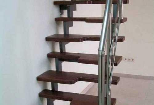 Лестница гусиный шаг В частные дома