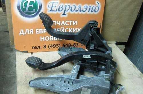 Педальный узел Volkswagen Touareg 2.5 2003