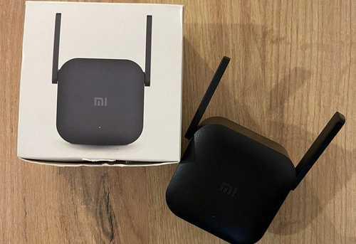 Усилитель сигнала Xiaomi WiFi Repeater AC300Mbps