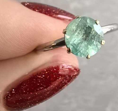 Серебряное кольцо с уральским изумрудом