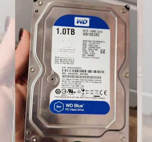 Жесткий диск 1.0 TB