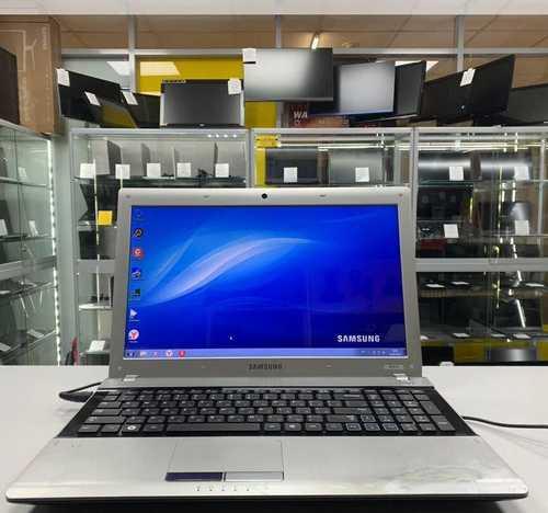 15,6" Ноутбук Samsung NP-RV515L