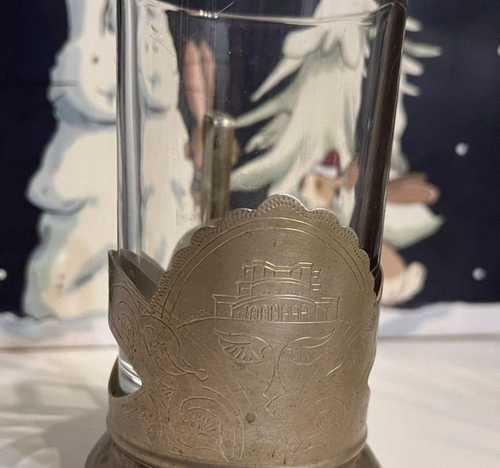 Подстаканник со стаканом