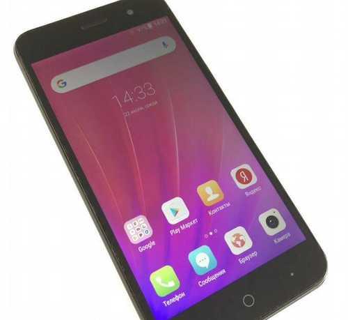 ZTE Blade A520