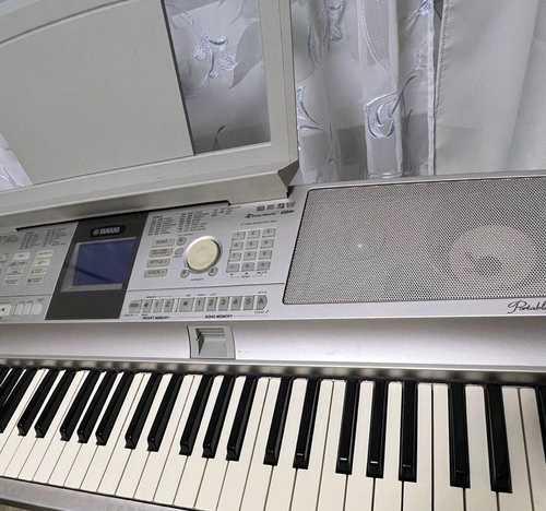 Синтезатор yamaha DGX-305