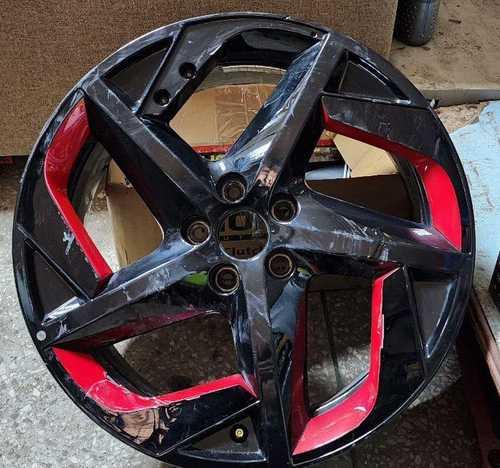 Диски на omoda c5 r18