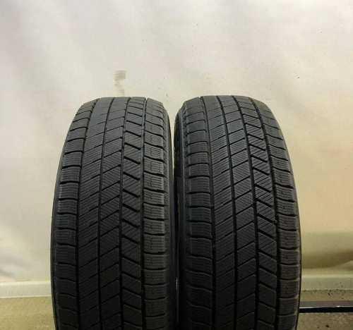 Bridgestone Blizzak VRX3 215/60 R17 96Q