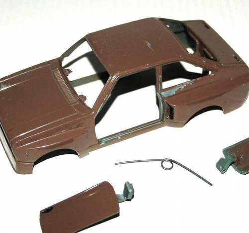 1/24 Кузов ford Escort 1800 RS кофейный, ussr