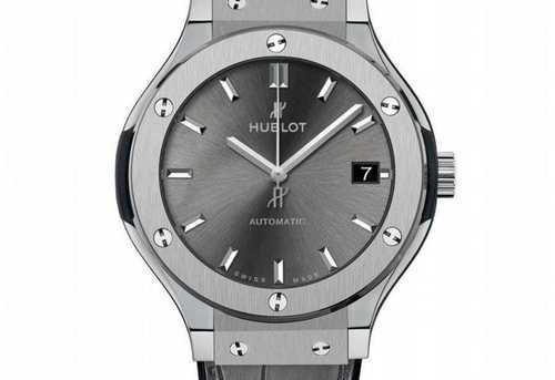 Hublot Classic Fusion Automatic Titanium