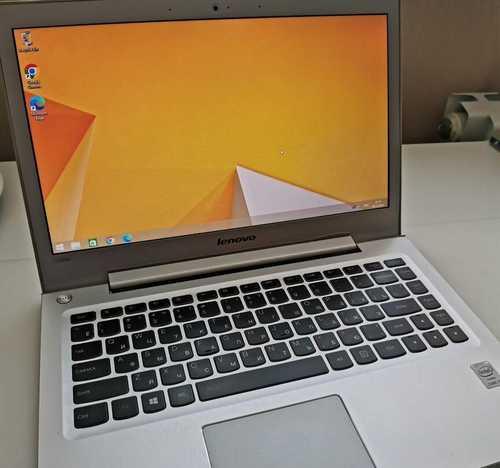 Ноутбук lenovo IdeaPad U330p