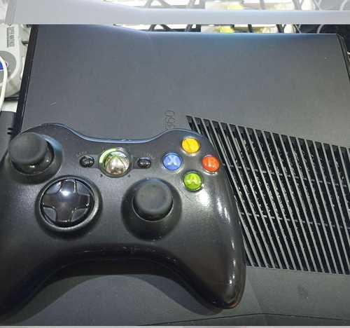 Xbox 360 slim 250gb Freeboot Rgh 3.0